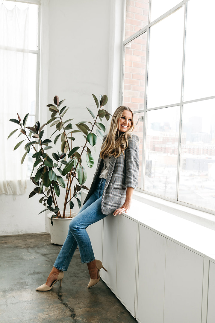 About | Shaina Leis